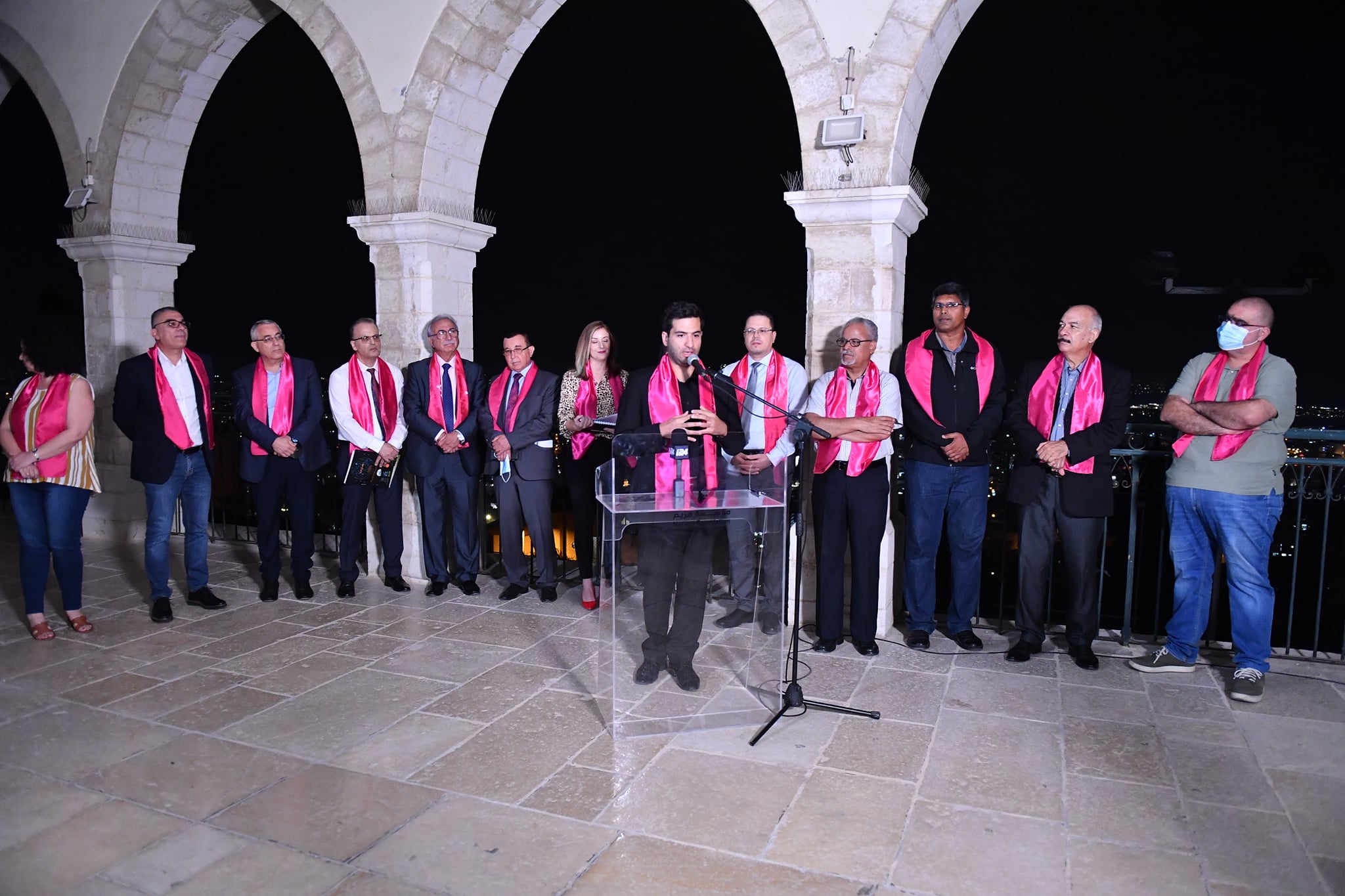 Hundreds of lectures, tens of conferences and thousands of early ...